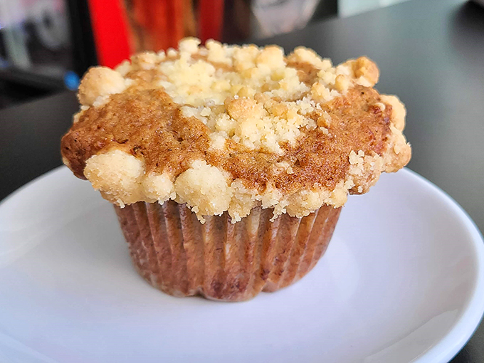 This muffin top puts all others to shame. It's not just a breakfast item, it's a crown for your taste buds!