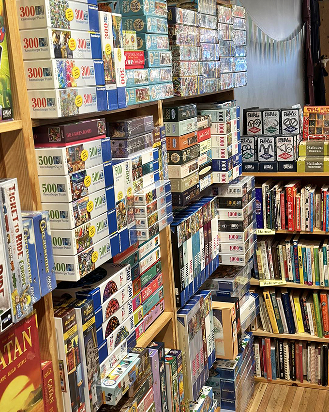 Piece together some fun! Fox Den's puzzle selection is a jigsaw junkie's dream, offering brain-teasing challenges for rainy day entertainment.