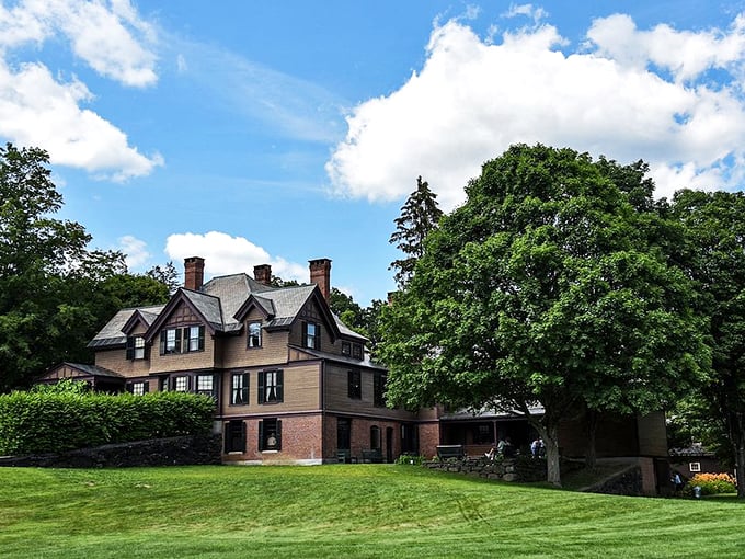 Old MacDonald's got nothing on this living history farm. It's all the charm of rural life, minus the 4 a.m. wake-up calls!