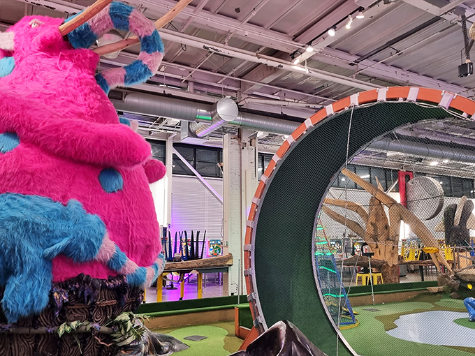 Step right up to the greatest show in St. Paul! Can Can Wonderland is a whimsical wonderland for kids and adults alike.