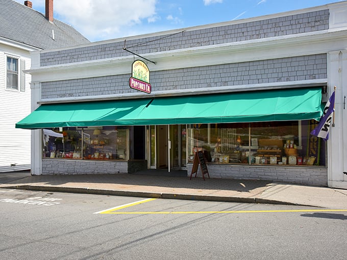 Pop goes the flavor! This isn't your average movie snack &ndash; it's a blockbuster hit of taste in every kernel.