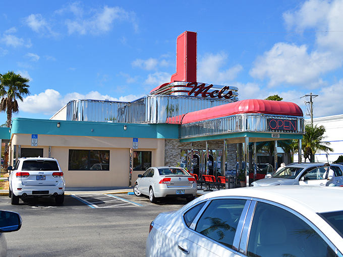 Mel's Diner: Where the 1950s never ended and the milkshakes are always ready for their close-up.