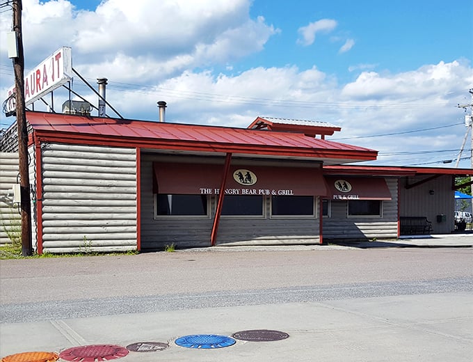 The Hungry Bear: Where portions are measured in "bear sizes." Bring your appetite and leave your calorie counter at home &ndash; things are about to get deliciously wild.