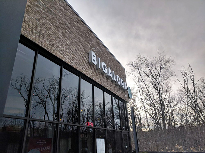 Wood-fired pizzas so good, they'll make you forget about your phone. Until you need to Instagram them, of course.