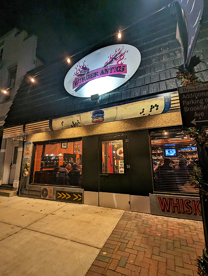 Roadside attraction extraordinaire! These burgers are more colorful than your vacation photos.