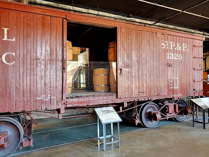 Witness the rise and fall (and rise again) of the flour empire. Gluten intolerants, you've been warned!