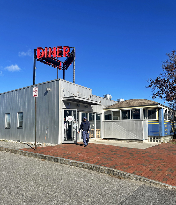 Gleaming in the sun, Miss Portland Diner's classic lines are a siren call to breakfast lovers everywhere.