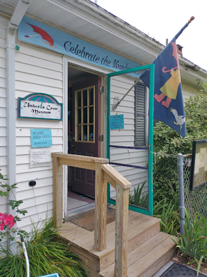 Ferries, islands, and umbrella covers? This detour is peak Maine quirkiness!