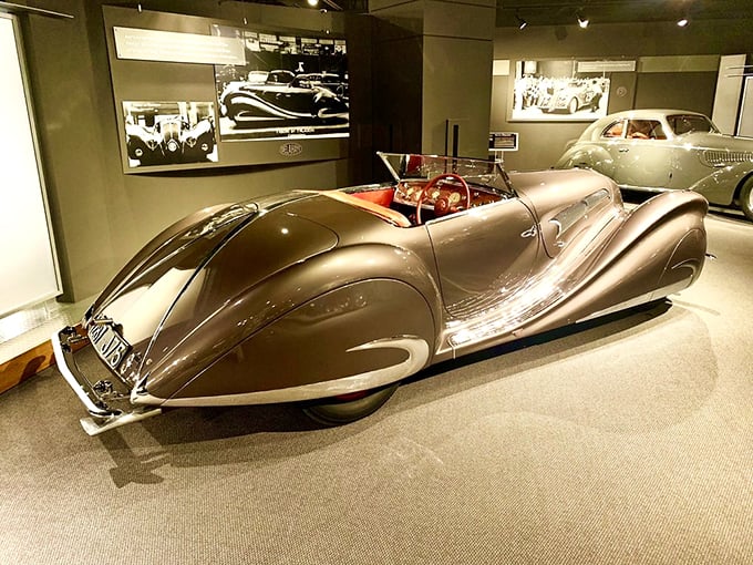 Back to the future, 1940s style! This streamlined beauty looks like it drove straight out of a sci-fi comic book.