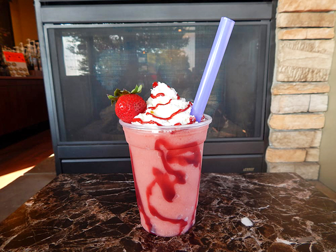 Holy moly, that's one photogenic milkshake! It's dressed up fancier than most of us on a Friday night, and twice as sweet.