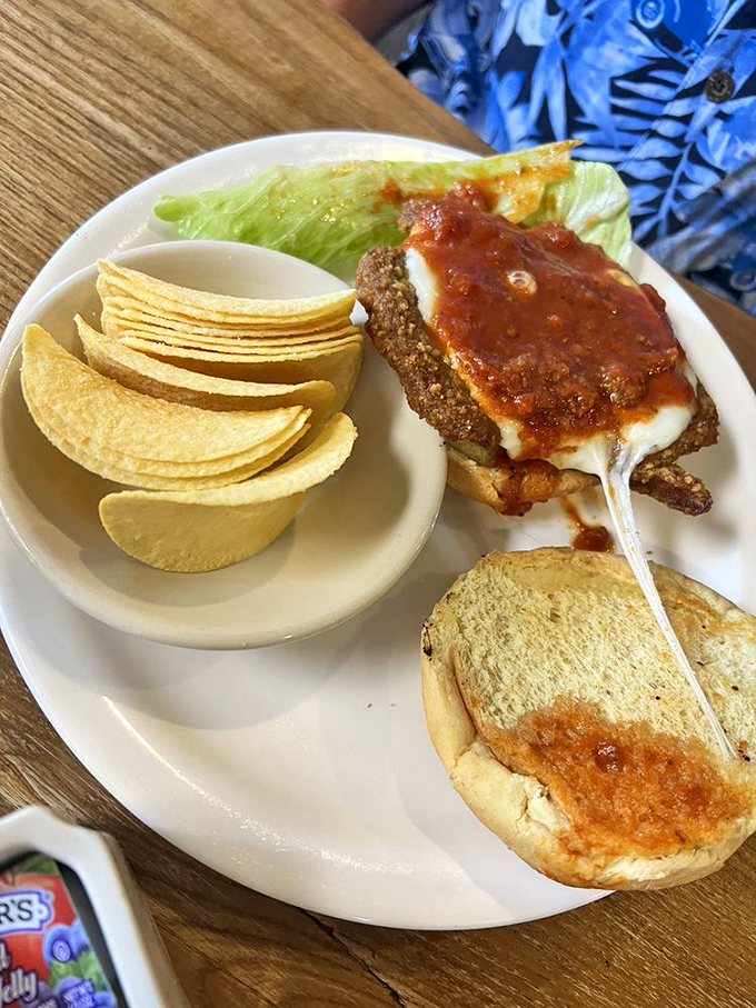 This isn't your average Joe lunch &ndash; it's a Greek-inspired flavor bomb that'll make your taste buds do the Sirtaki dance.