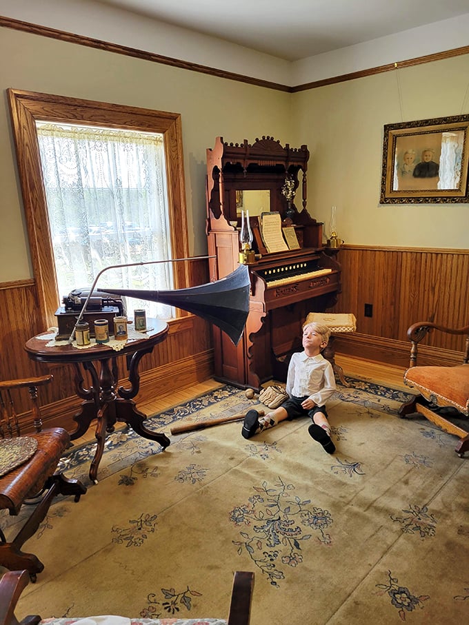 Gramophone meets Victorian chic in this time-capsule room. Is that a young visitor or a ghost from the past?
