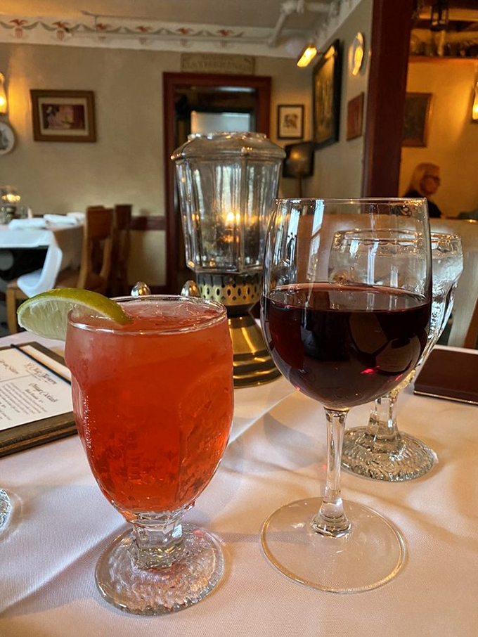 Raise a glass to history! These drinks are so photogenic, even Benjamin Franklin would've paused his kite-flying to Instagram them.