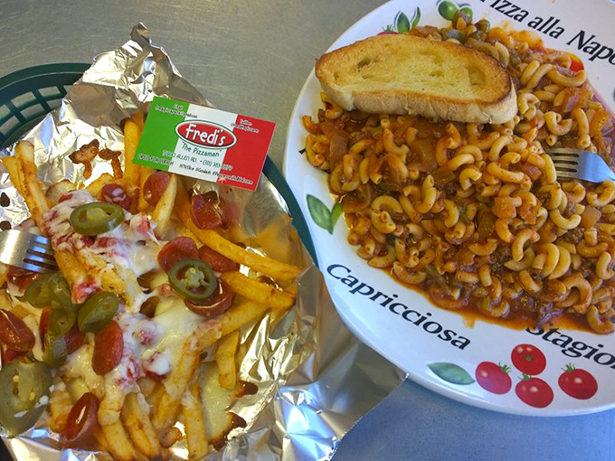 Double trouble, pizza style! Goulash and pizza fries join forces in a flavor explosion that'll make your taste buds do a happy dance. Talk about a dynamic duo!