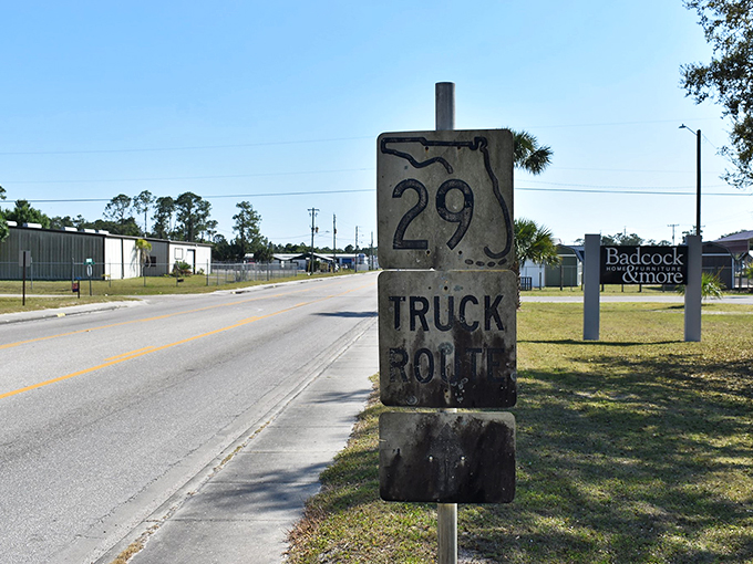 Navigation, LaBelle style. GPS? We don't need no stinkin' GPS! Just follow the truck route and you'll be fine.
