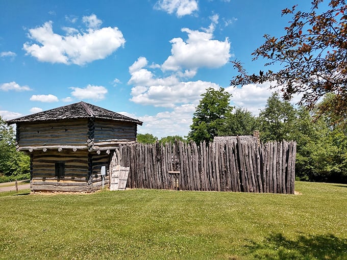 Roadside time warp to 1832! Pull over for a taste of frontier life at Apple River Fort, where the Wi-Fi is non-existent but the history is strong. 