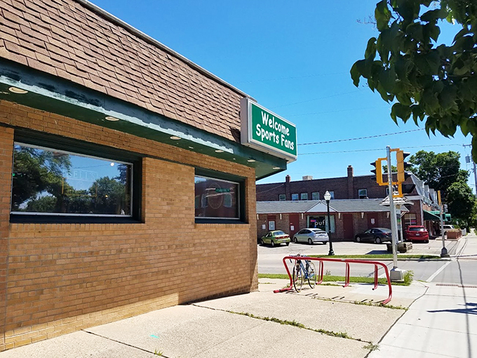 Dexter's Pub: Where every pint comes with a side of culinary adventure.