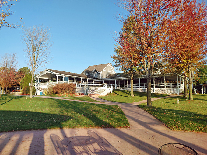 Napa Valley, eat your heart out! This Midwestern vineyard serves up charm by the barrel.
