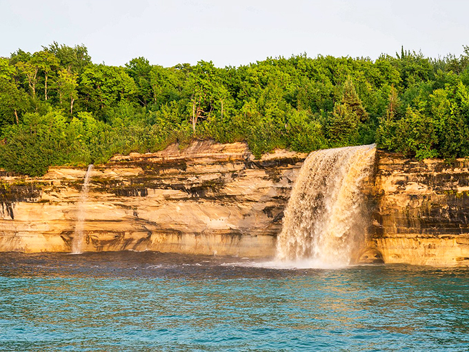 Road trip rule #2: Always make time for waterfalls that leap dramatically into Great Lakes. Spray Falls, we're looking at you!