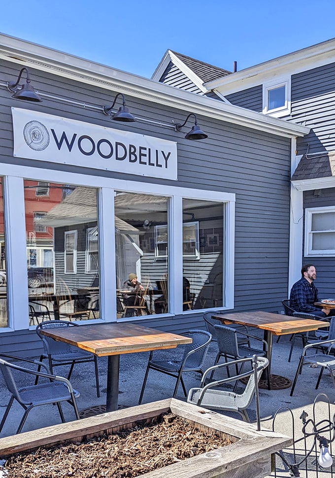 Green means go... for pizza! This eco-conscious pit stop serves up guilt-free indulgence by the slice.