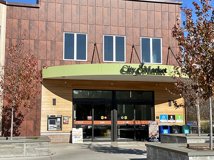 Kale University! This co-op's leafy greens could earn a PhD in deliciousness.