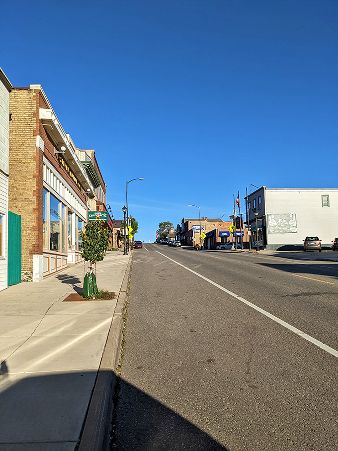 Ely's main street: A perfect blend of rustic charm and modern convenience. It's like glamping, but for an entire town!