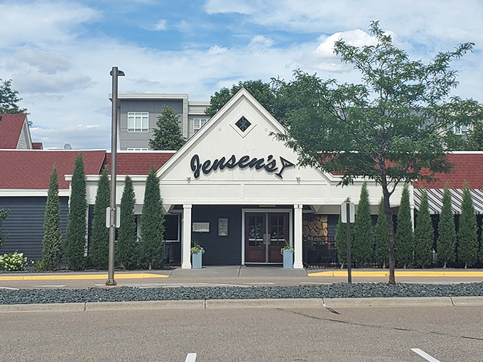 Where yesterday's charm meets today's appetite. Jensen's is keeping the supper club tradition alive and sizzling.