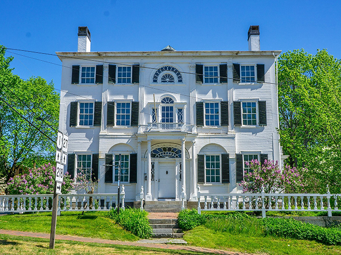 Highway to history: This pristine pit stop is like a time machine with better wallpaper.