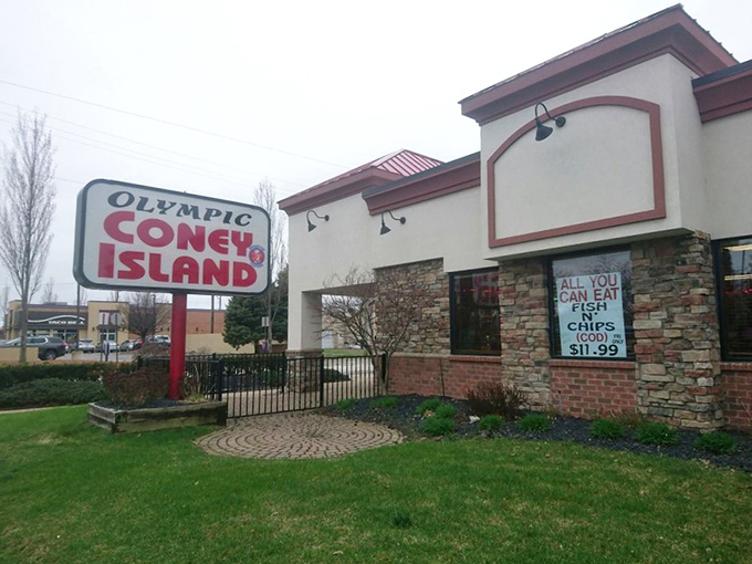 By day, it's a coney paradise. By night, it's... still a coney paradise. Olympic's 24/7 glow is a beacon for the hungry.