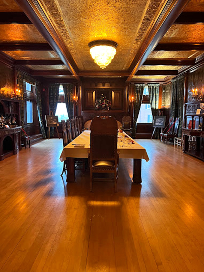A dining room fit for royalty, or at least for those times when you want to feel fancy while eating your TV dinner.
