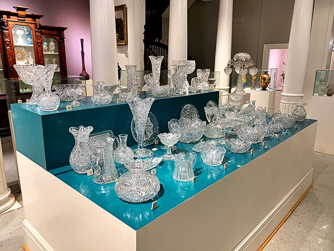 Crystal clear evidence that our ancestors knew how to party in style. Forget red Solo cups, pass me that fancy goblet!