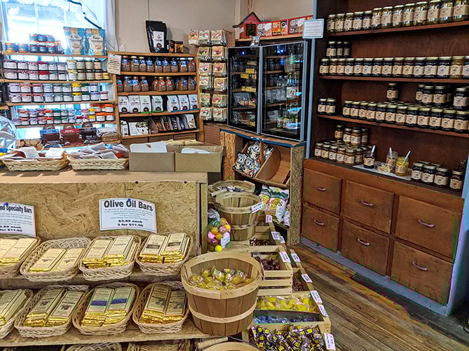 Olive you need is love… and chocolate! These olive oil bars prove that unexpected pairings can lead to tasty adventures. It's like a Mediterranean vacation for your mouth.