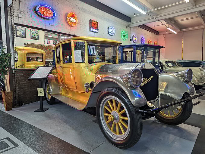 If James Bond and Downton Abbey had a baby, it would be this Rolls Royce. Shaken, not stirred... and definitely not scratched.