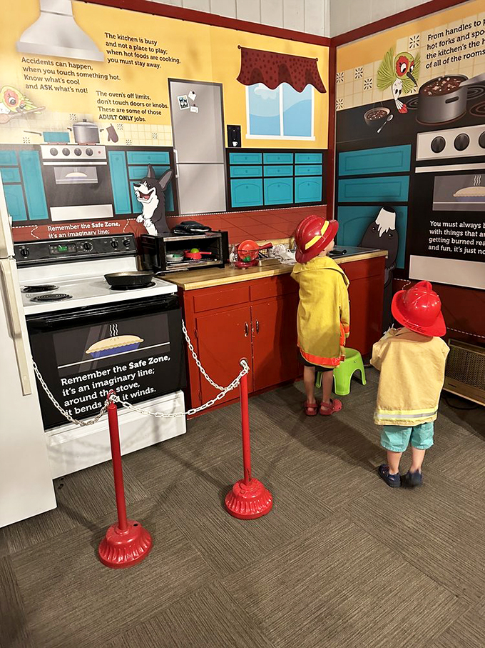 Little firefighters, big imaginations! Kids can cook up safety lessons in this pint-sized, flame-free kitchen.