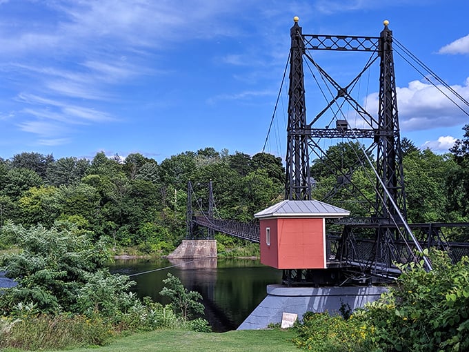 Engineering meets artistry: The bridge's graceful lines prove that function and beauty can coexist. Take notes, modern architects!