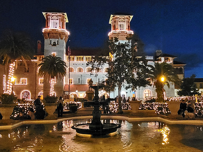 Who needs the Golden Gate when you've got this glowing gateway? It's like the Bridge of Lions decided to dress up as the Milky Way for Halloween.