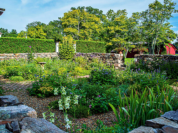 Mother Nature and Father Time collaborated on this masterpiece. It's a garden that would make even the most seasoned green thumb turn, well, greener.