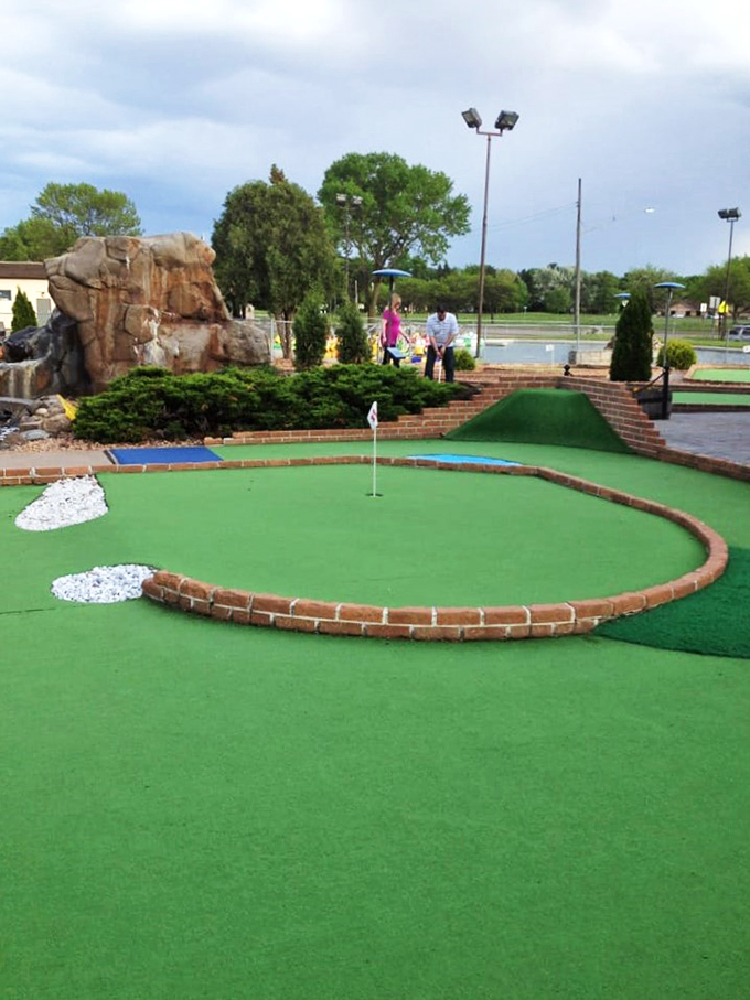 Who needs 18 holes when you can have adventure in miniature? This course proves good things come in small packages - just like your golf score, right?