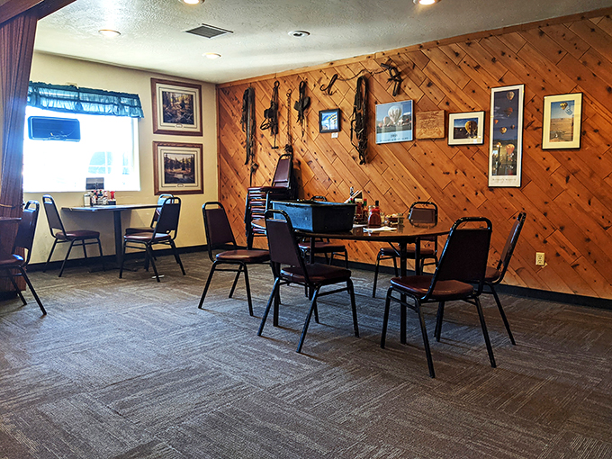 Rustic charm alert! This corner of the restaurant is where John Wayne meets Pinterest, creating a vibe that's pure Americana.