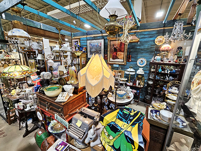 A forest of lamps illuminates a sea of trinkets. It's a light bulb moment waiting to happen &ndash; your perfect vintage find could be hiding here!