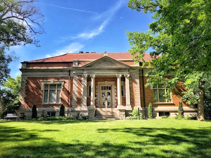 "History's greatest hits album, featuring chart-toppers from the Ice Age to the Digital Age!"