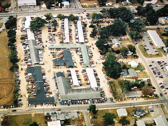 Lights, camera, action! This drive-in turned flea market is where Hollywood meets haggling in the Florida Panhandle.
