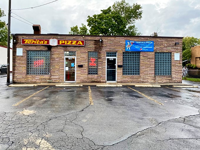 Time-travel pitstop! Terita's is serving up slices of nostalgia with a side of modern flavor.