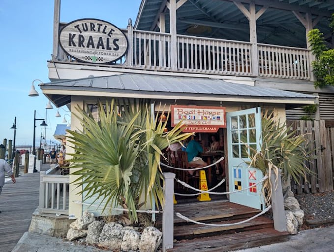Turtle Kraals exterior: Turtle Kraals: Where key lime pie meets turtle races. Only in Key West can dessert double as a sporting event!