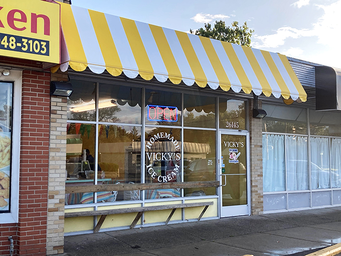 Sunshine on a cloudy day: Vicki's striped awning promises rays of creamy happiness.