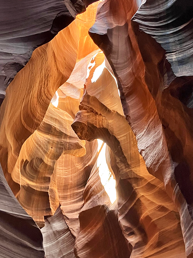 Light show extraordinaire in Antelope Canyon. Sorry, Vegas &ndash; you've got nothing on this!