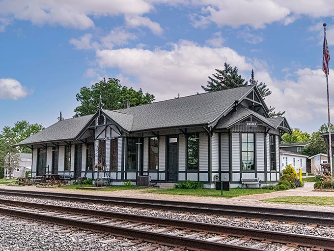 Downtown Chelsea: A slice of Americana so perfect, Norman Rockwell would've needed more canvas to capture it all.