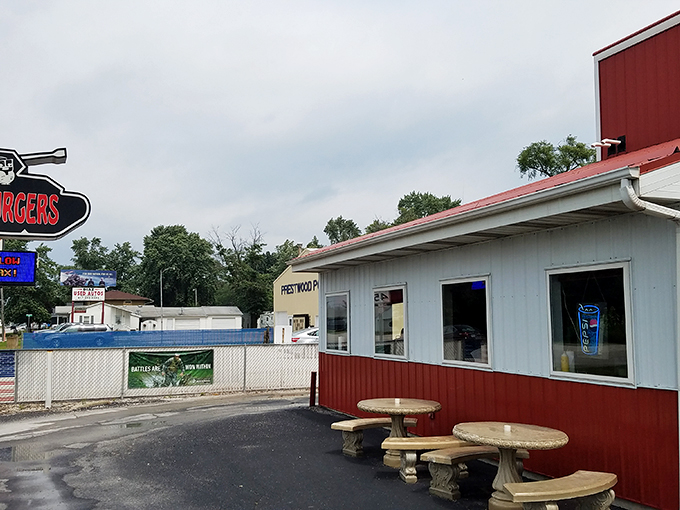 Crispy edge heaven: Where simple ingredients meet culinary magic on a perfectly toasted bun.