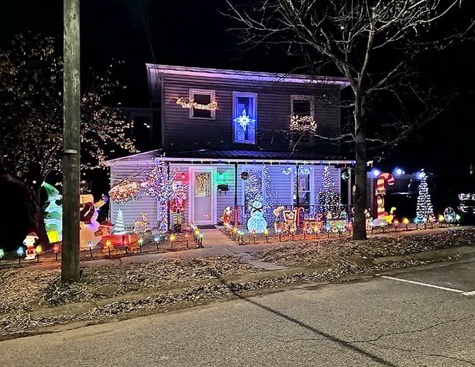 Amish Country in winter: Where simplicity meets serenity. It's like stepping into a snow globe, but with real butter and cheese.