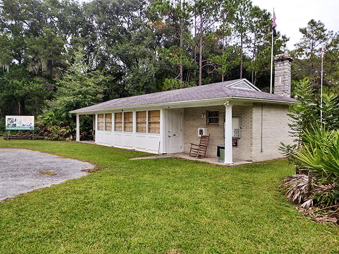 Cannons and Spanish moss create an unlikely duo at Florida's largest Civil War battlefield.